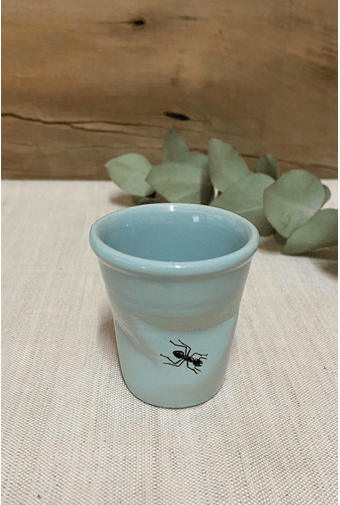 Copo-amassado-formigas-greghi-design em Mesa e Cozinha - Mesa Posta ...